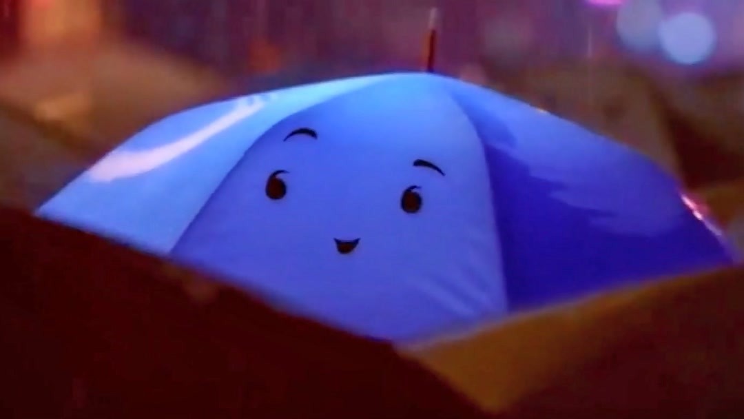 男子捡了把破伞,没想到这伞竟有生命,单身的人用它还有神奇用途