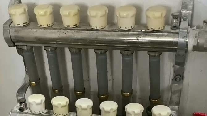 家里地暖为什么不热,分水器又该怎样处理,这些都应该了解