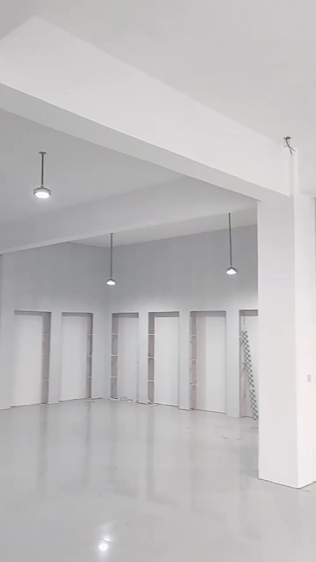 工矿灯安装效果