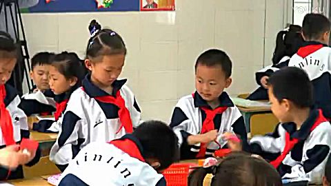 人教版一年级数学下册《认识平面图形》(人教版小学数学优秀示范课...