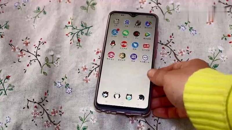 怎么定位微信好友位置,过来我告诉你