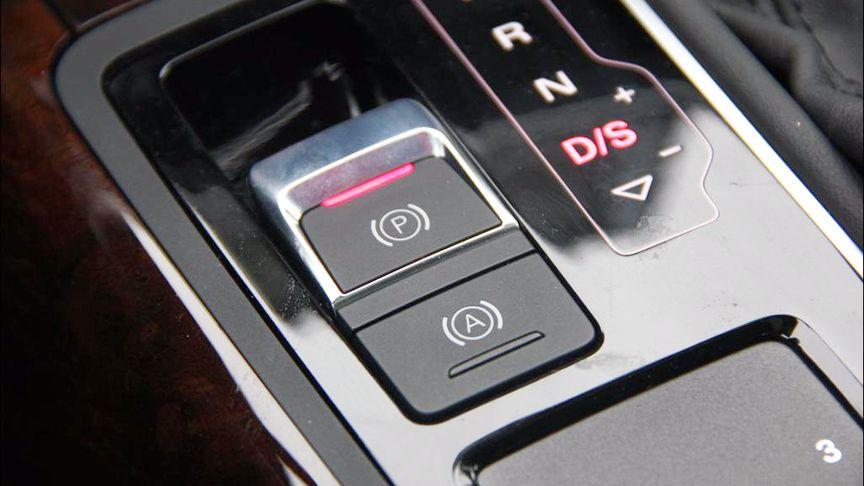 自动驻车你真的会用嘛?老司机来教你怎么正确使用