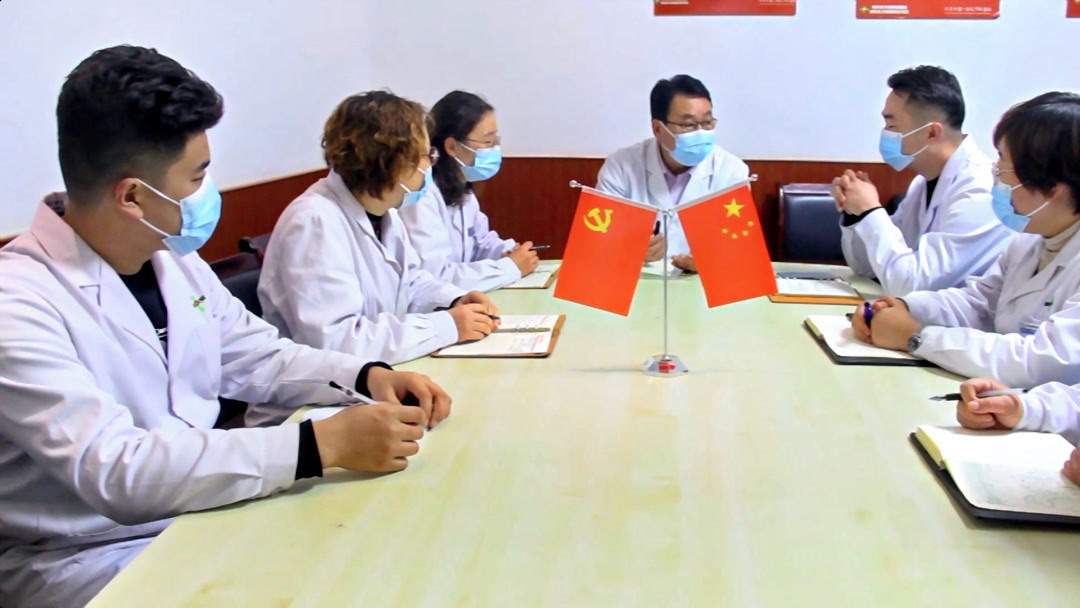 潍坊东方银屑病研究院李华杰院长:12月初组织院内交流研讨会