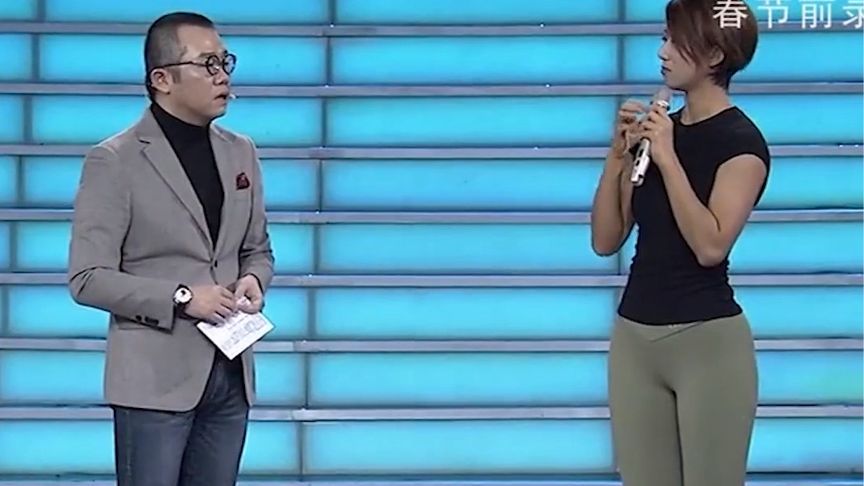 求职:不倒翁小姐姐现场表演古风舞,唯美舞姿惊艳全场