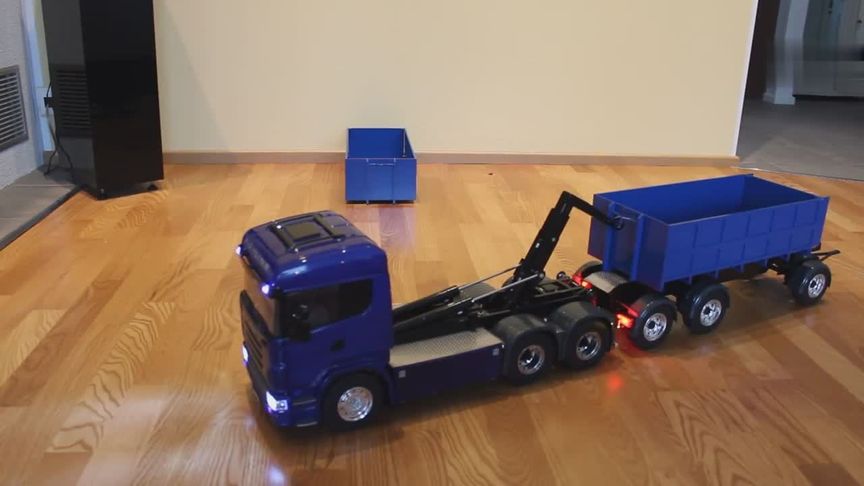 田宫的模型卡车,玩家玩的过瘾,观众看得舒服!