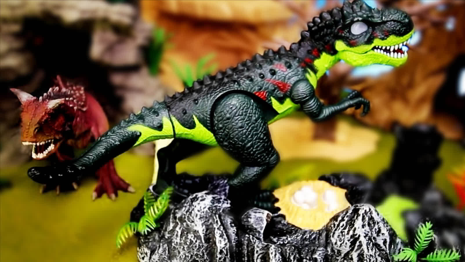 开汽车去侏罗纪恐龙世界牛龙霸王龙恐龙乐园玩具动画片