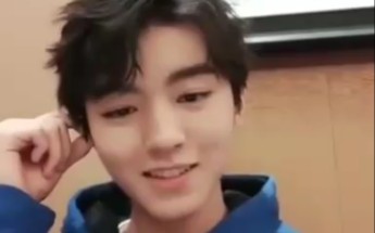 【王俊凯】【生日直播】嘴上说不要,心里还是宠!