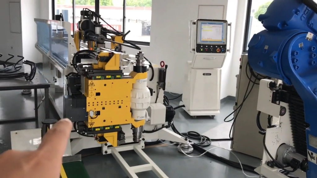 伺服全自动弯管机视频,三维数控弯管机,一次成型弯管机,折弯机