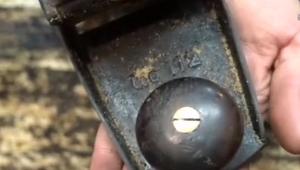 这样的木刨据说是100年前的东西,一点都没有腐朽的迹象