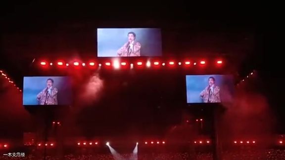 华晨宇火星演唱会完满落幕,公布明年新计划,引起现场一片欢呼