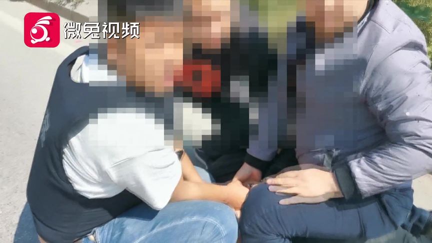 奋力追捕嫌犯,英勇民警受伤骨折