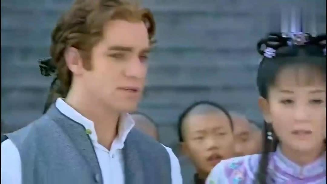 小燕子塞娅宫外相遇,两人较劲不休不止,永琪你到底是站哪边的啊