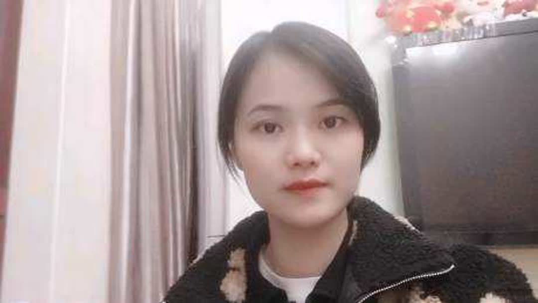 浙江小学生马上要开学了,家长为写评语发了愁,小学生素质报告册