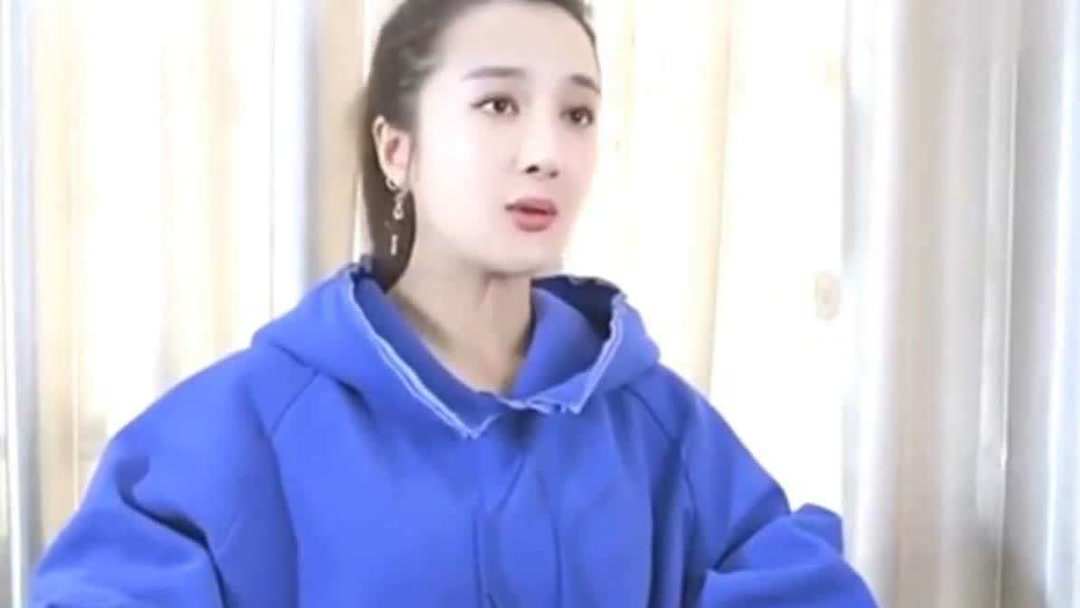 她曾是古装第一美人,后被狗以外咬成“毁容”如今仍有后遗症