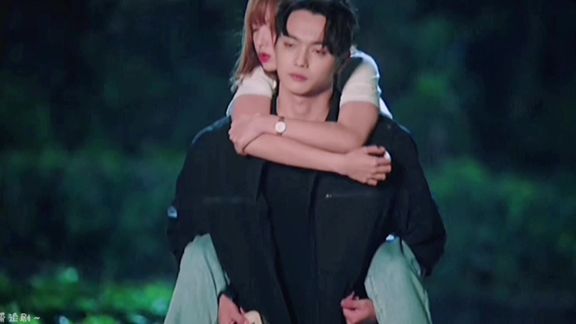 #你微笑时很美 #你微笑时很美开播 #许凯 #高甜来袭