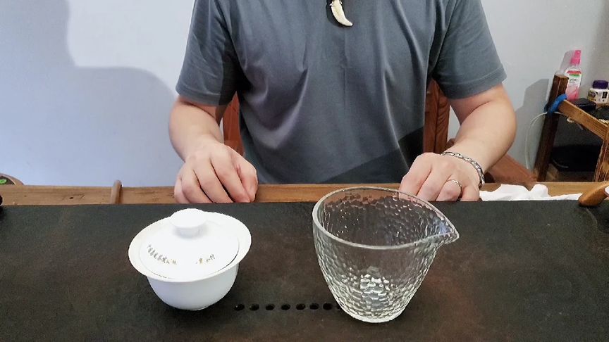 盖碗这两种手法既美观还不烫手