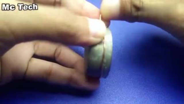 一根电线和一张电话卡帮你解决手机网络不好的问题!