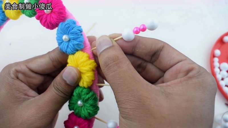 妈妈们收藏的珍品,毛线别再丢掉了,教你变废为宝,简易DIY饰品