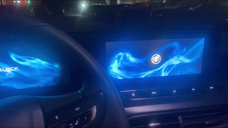 #向阳而生无处不乐#别克威朗pro 灯光秀