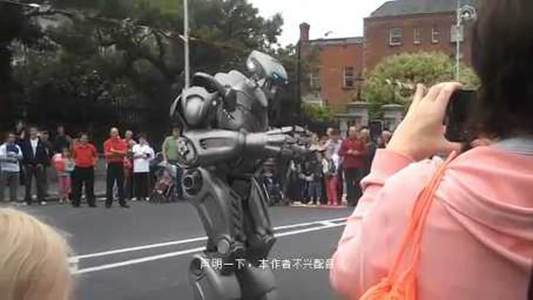 机器人跳舞原来是这样子的