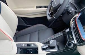 领克06内饰实拍 采用全新换挡机构 有望8月内上市