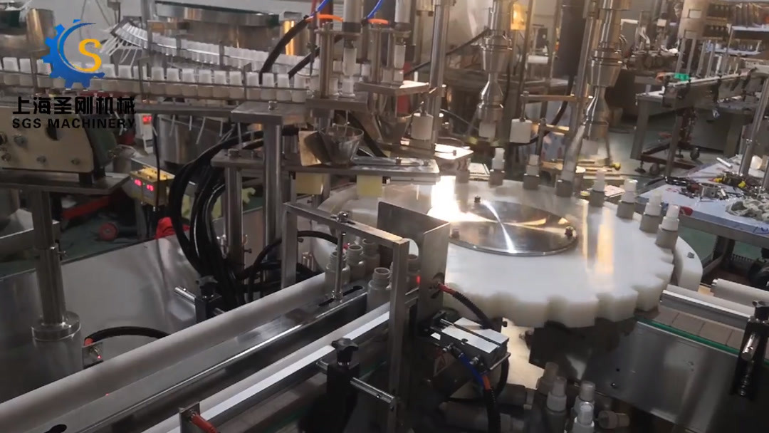 圣刚消毒液喷雾型全自动化灌装流水线 消毒液灌装机 消毒水灌装机