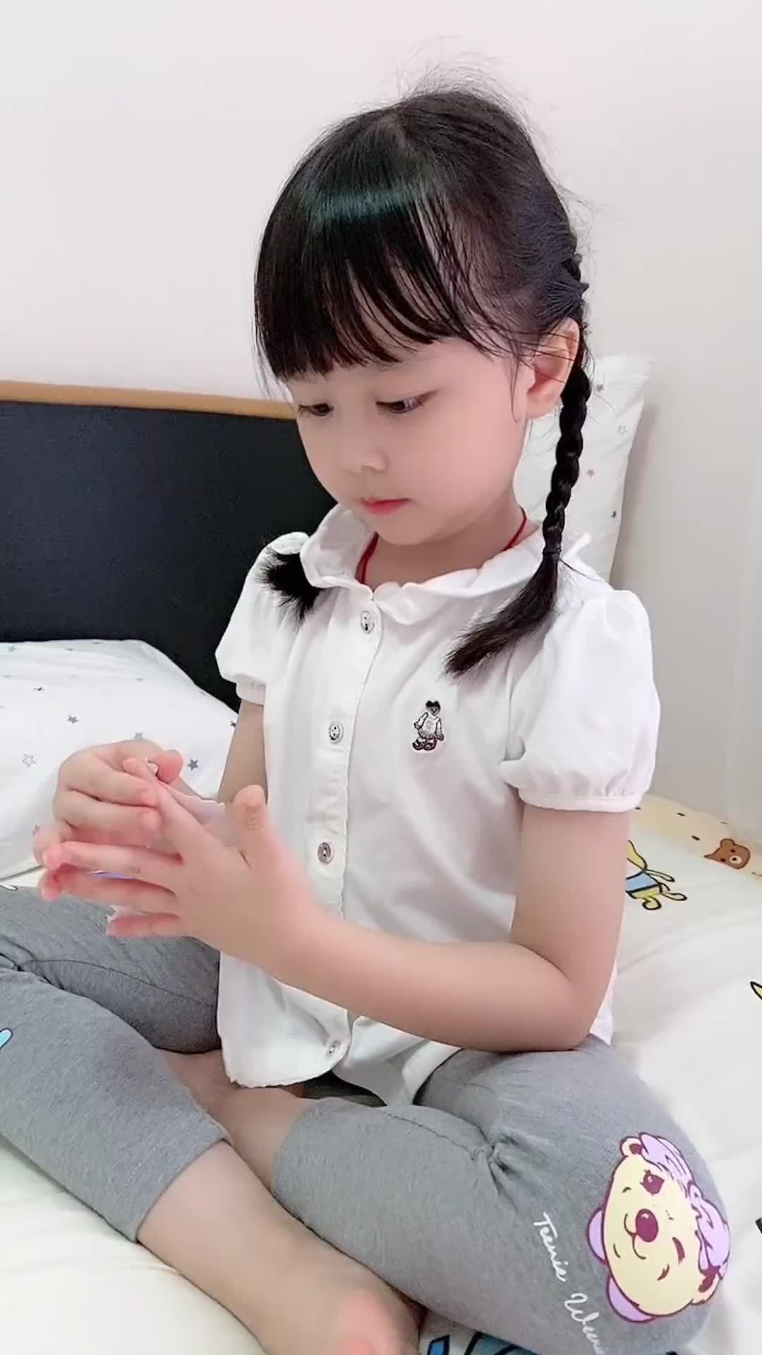 我妈已经三天没有打我啦,感觉整个人飘啦～#唱吧k歌宝#