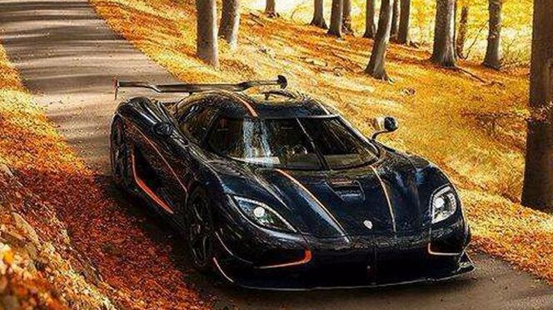 刷新新纪录!柯尼塞格超级跑车登顶极速之巅