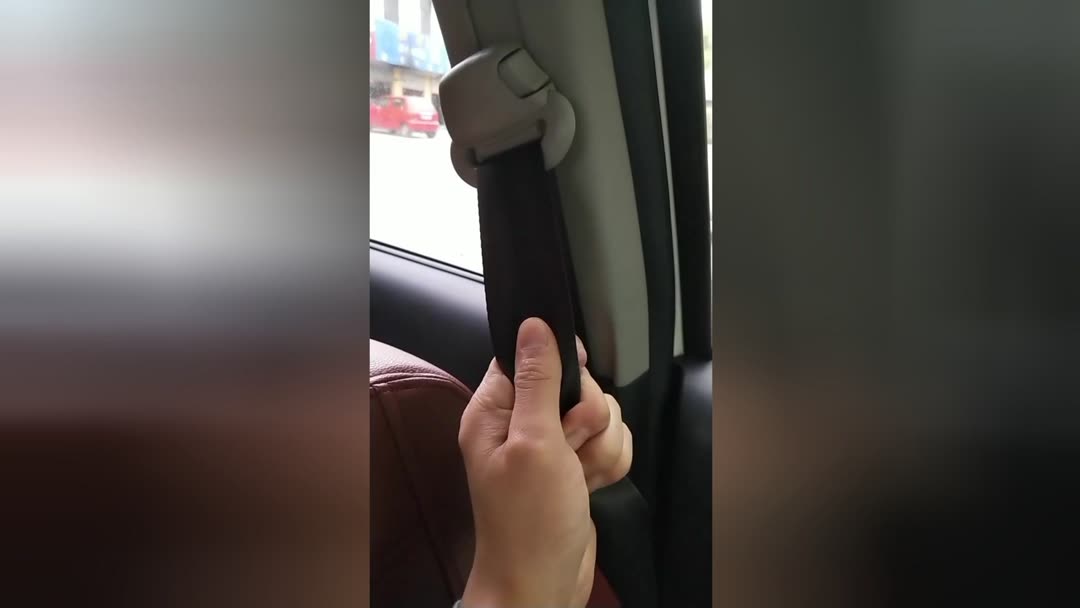 安全带的工作原理~