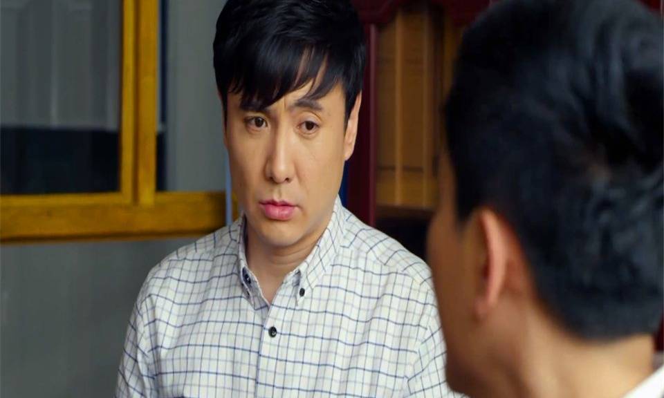 一念天堂:外卖小哥真厉害,竟当老板的面,把病毒成功植入电脑里