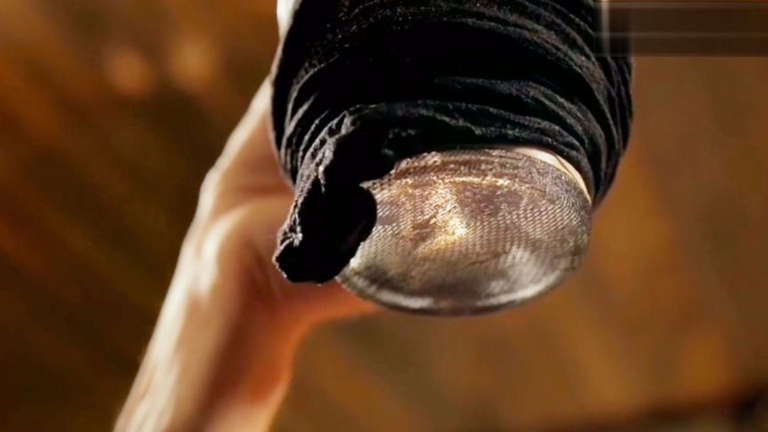 神奇的表面张力,楼顶防水没准能用上!