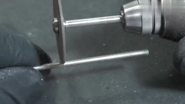 本以为制作的是一辆普通的汽车模型,成品出来那一刻,让我惊艳了