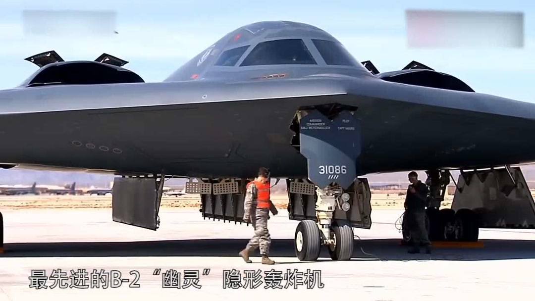 美国发布新型钻地炸弹,威力仅次于核武器,对三国发出警告
