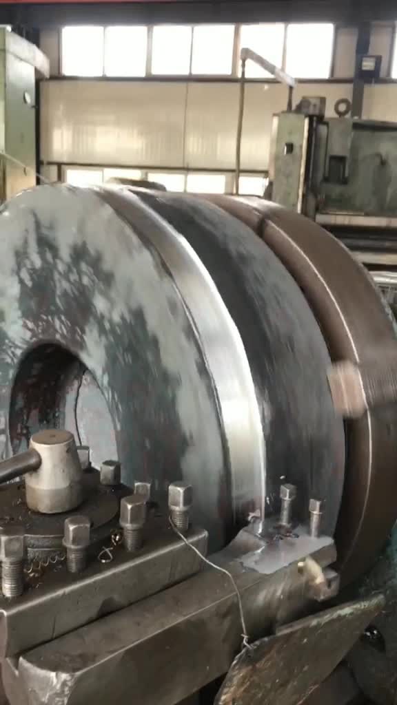 车个外圆,干个端面,倒个内孔一共120块!你们说划不划算?我感觉工价太...