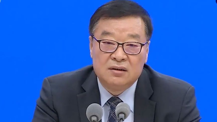 从"乙类甲管"调整为"乙类乙管"的依据是什么?梁万年回应
