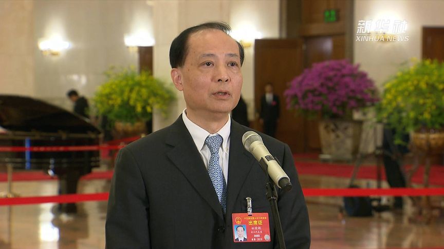 姒健敏代表:浙江省“最多跑一次”显示政府改革决心