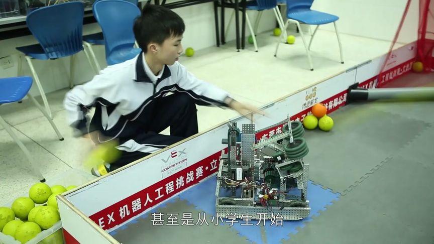 电梯“秒变”自动门,这小伙创造的“智能电梯感应器”,太绝了