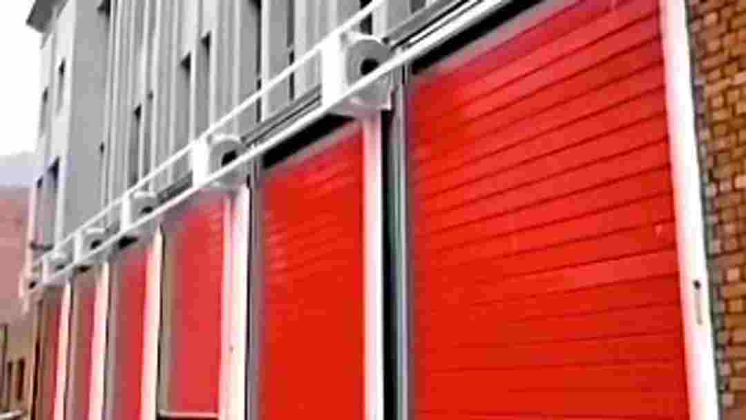 西安品庆门业有限公司专业从事自动卷闸门