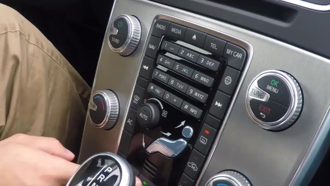 沃尔沃S60L 2016款 1.5T T3 智行版