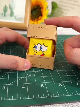 用纸做个好玩又可爱的解压玩具,敲一敲,很解压#手工diy #解压 #折纸