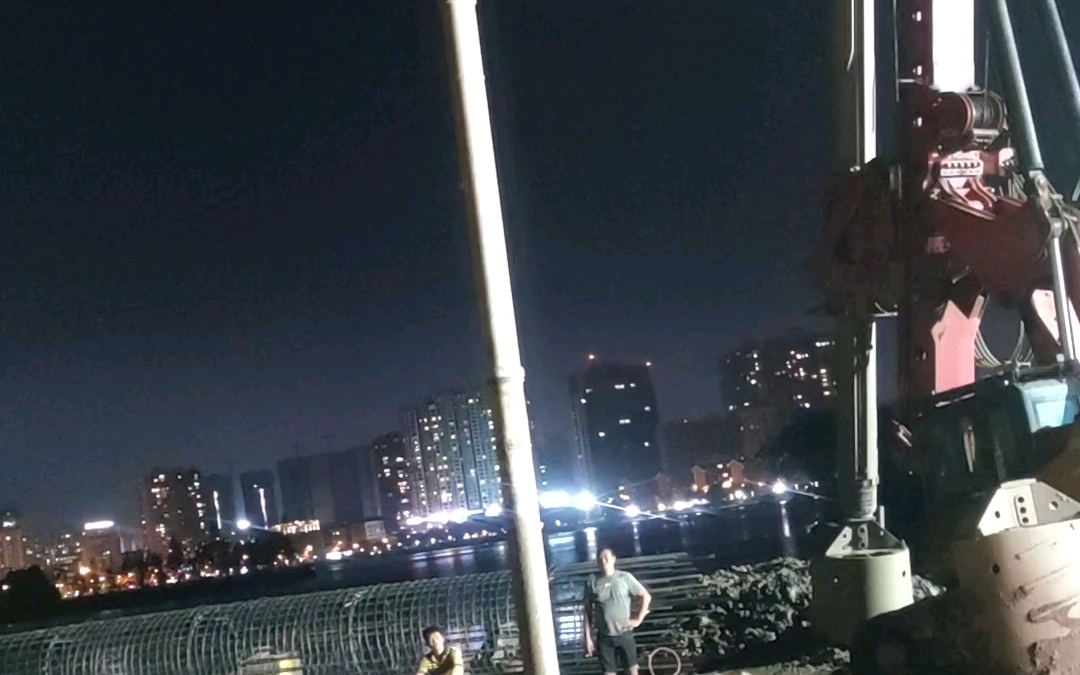 钻孔灌注桩混凝土灌注(浇筑)