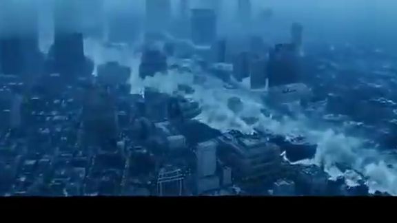 经典灾难大片,行星撞击地球落入海洋,海啸狂虐摧毁一切,太震撼