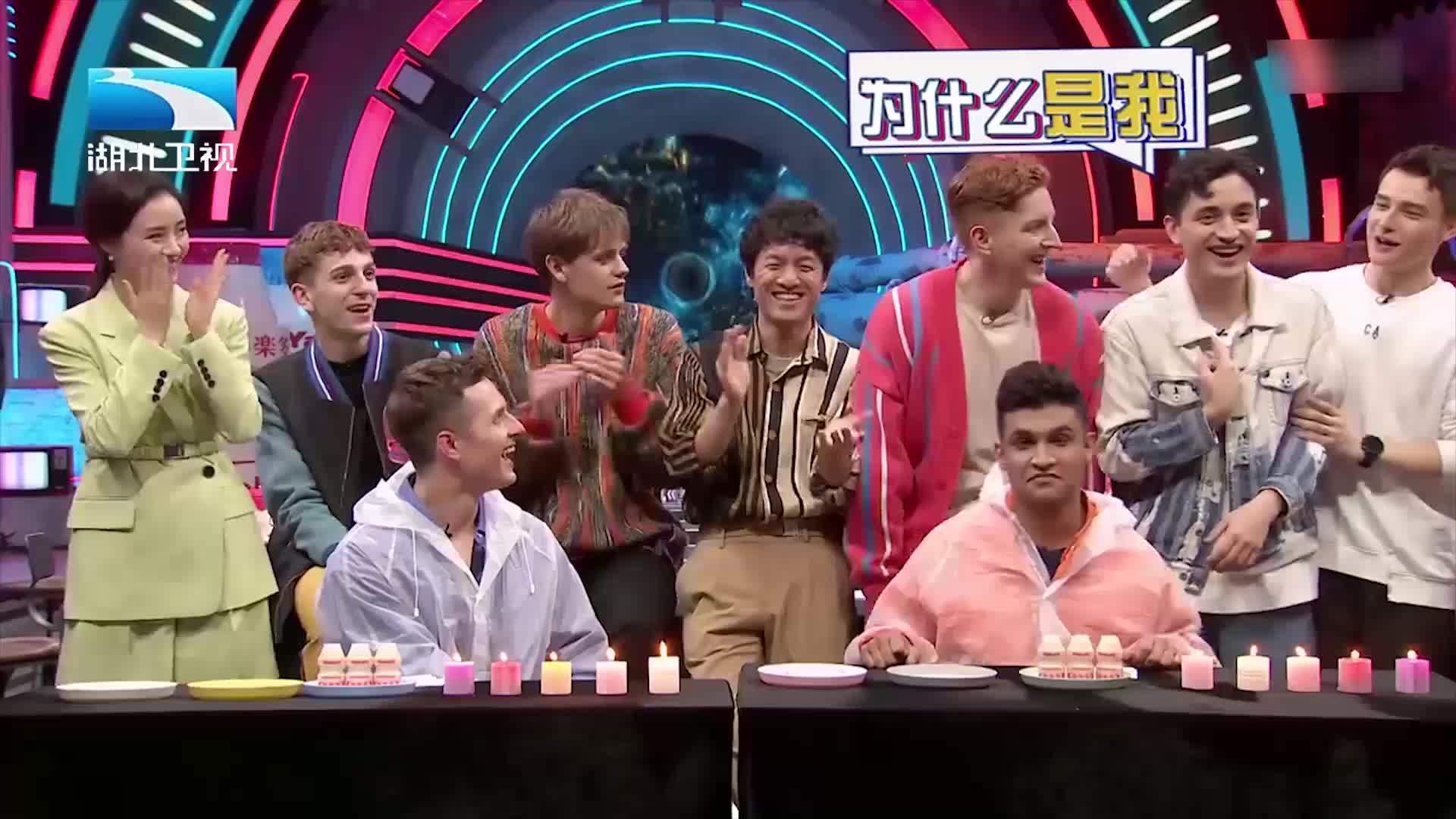 非正式开口器大比拼,小白直接喷出来,众人都忍不住哈哈大笑