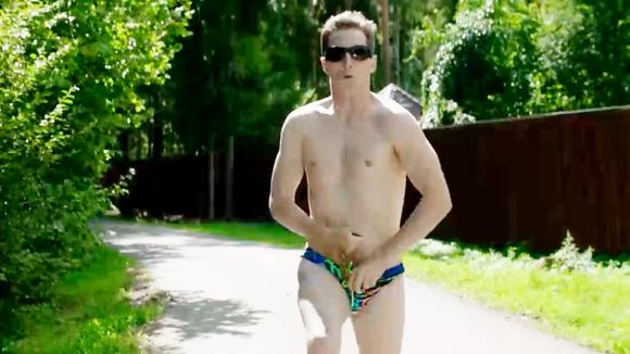 金链赛内裤跳水-俄国面包乐队ХЛЕБ - Шашлындос