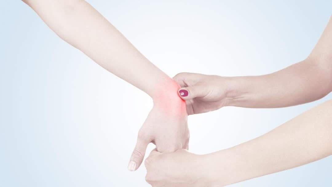 孩子常流鼻血?快停止那些错误的止鼻血方法!试试这个!