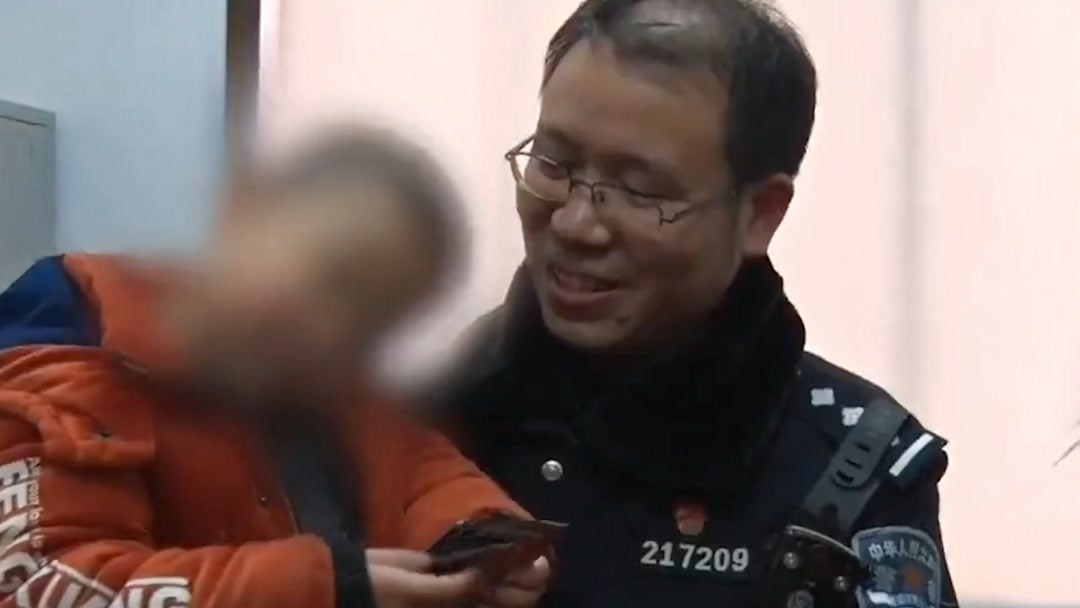 江苏一3岁男童不会说话,坠楼康复后竟奇迹开口说话