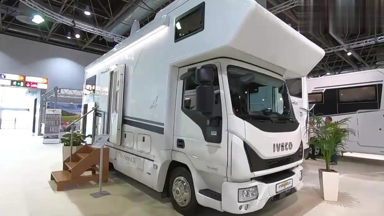 2019款依维柯大型房车,有客厅有厨房,还有大床,太舒适了!