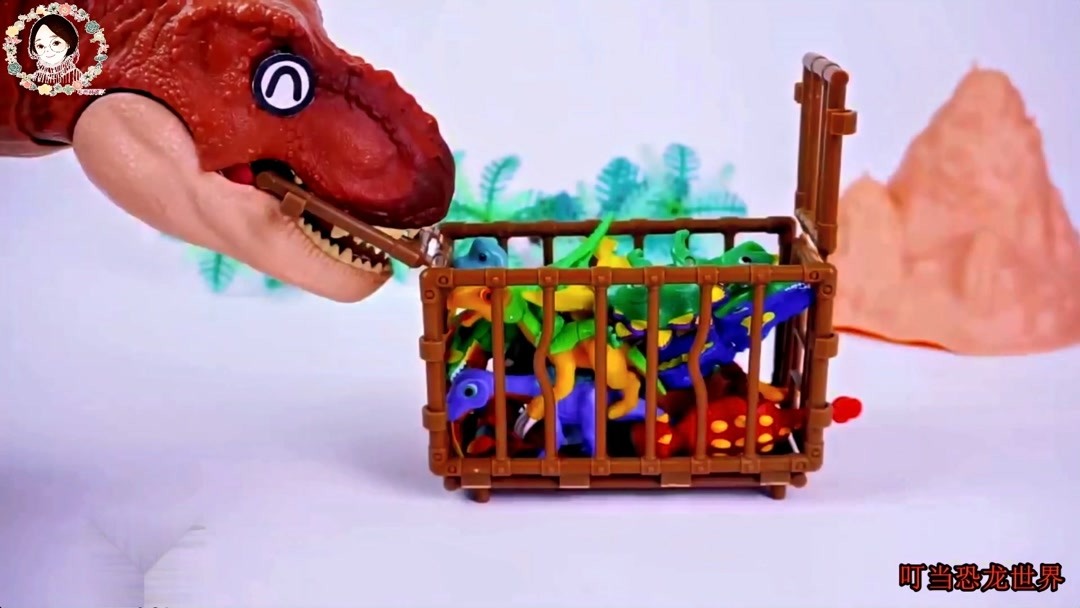坏蛋红色恐龙捕捉恐龙宝宝,霸王龙变身超级无敌霸王龙