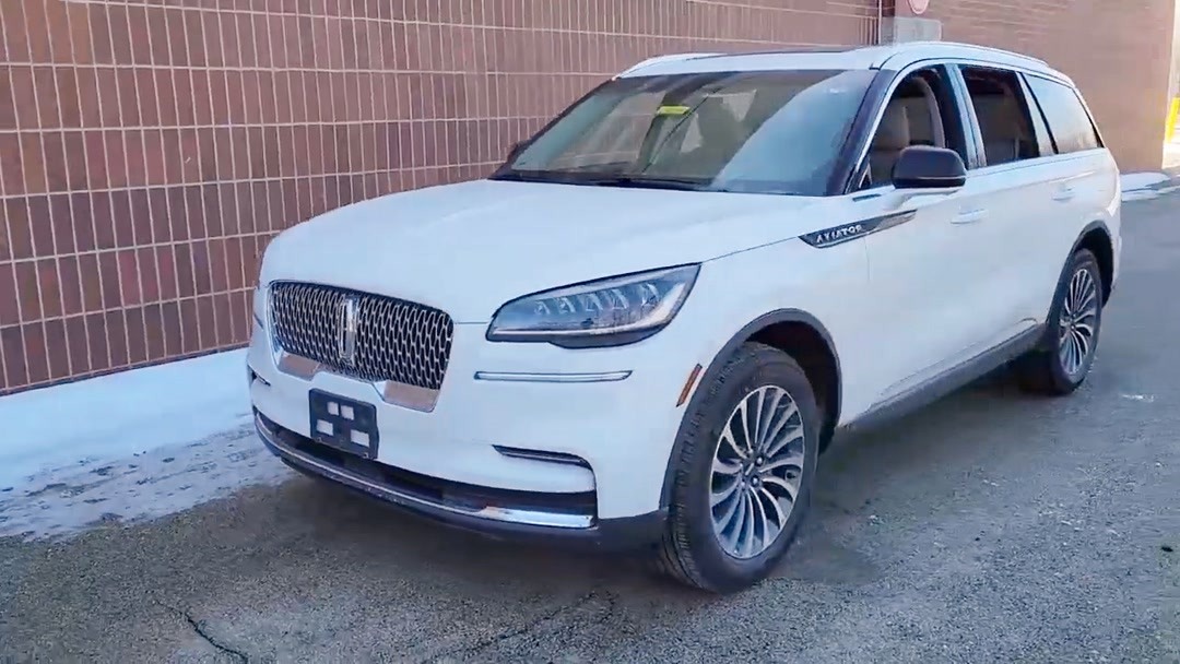高清实拍2022款林肯飞行家,全新六座布局,空间真不赖