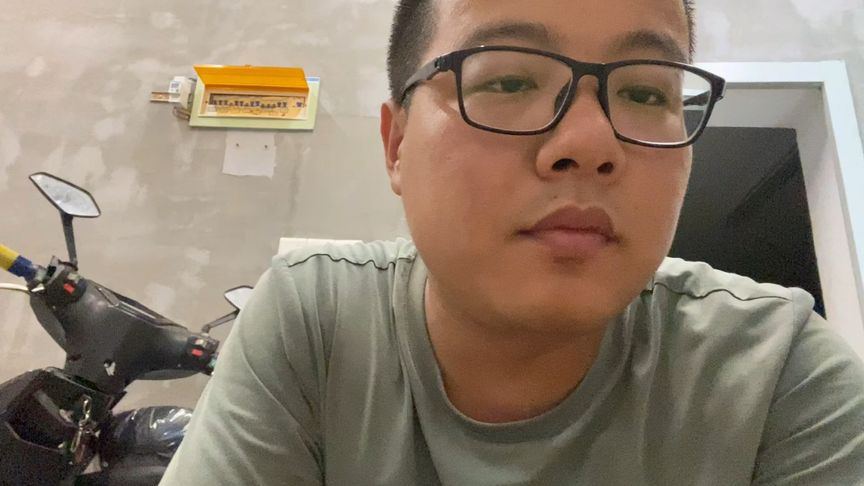 如何分辨电动车新电池和翻新电池 和电池的生产日期如何去看